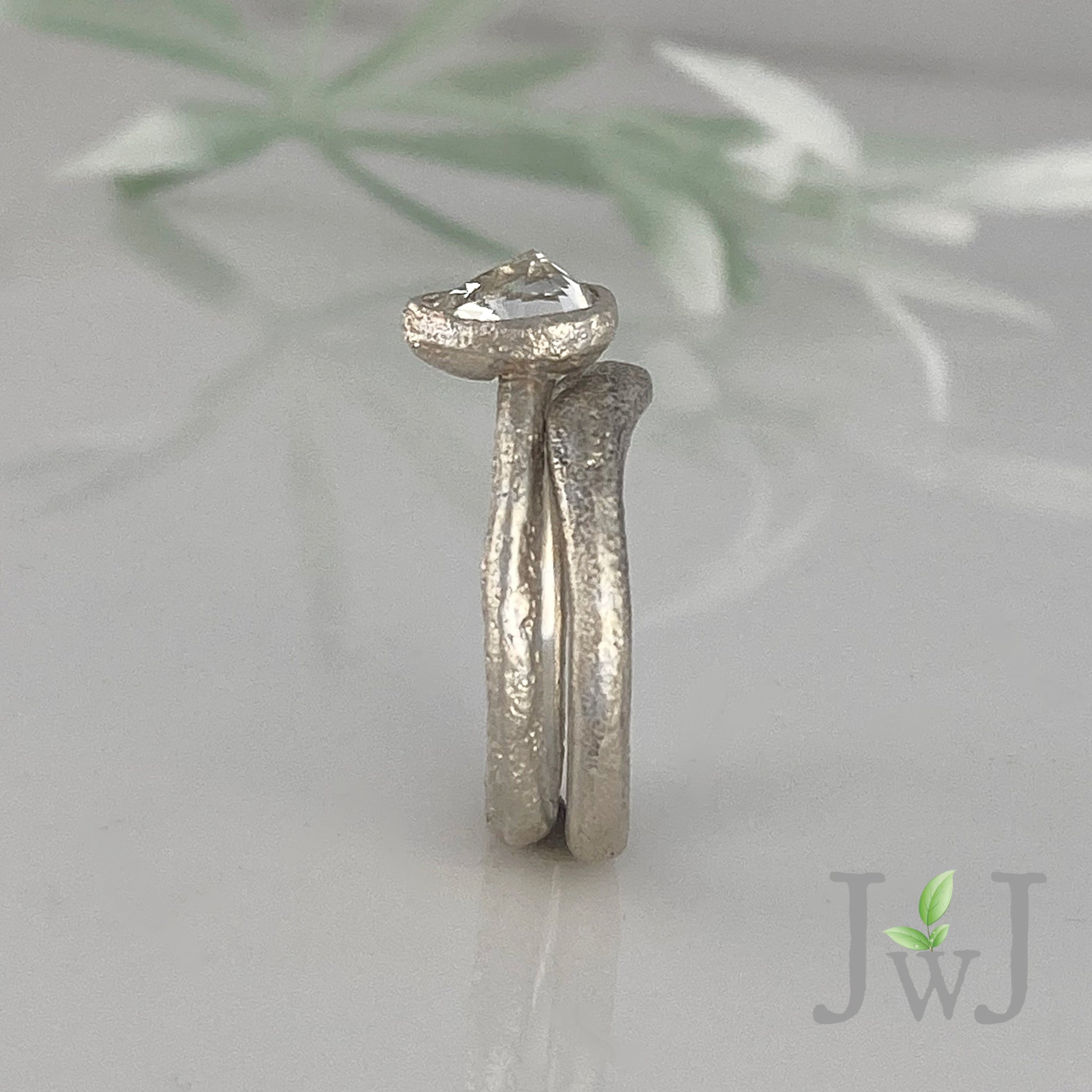 Eudore Wedding Band Set – Jeanette Walker Jewellery